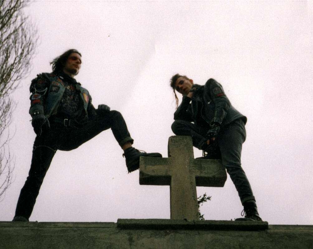 Biography 1992 – 2023 – ABSURD